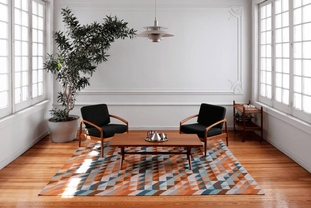 Cecilia León de la Barra plays with geometry and color to create 8 Sequence - Odabashian